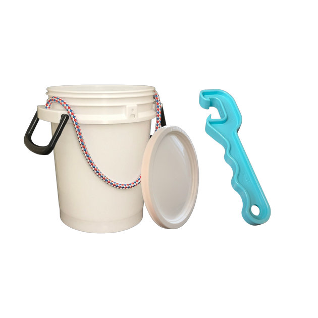 5 Gallon Rope Handle Bucket with Bucket Opener Tool – Lee Fisher Sports